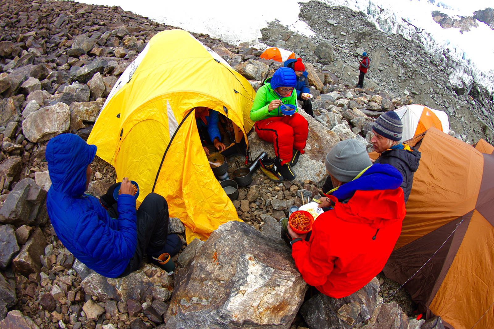 Team makes safe ascent up Abruzzi ridge to Camp 1