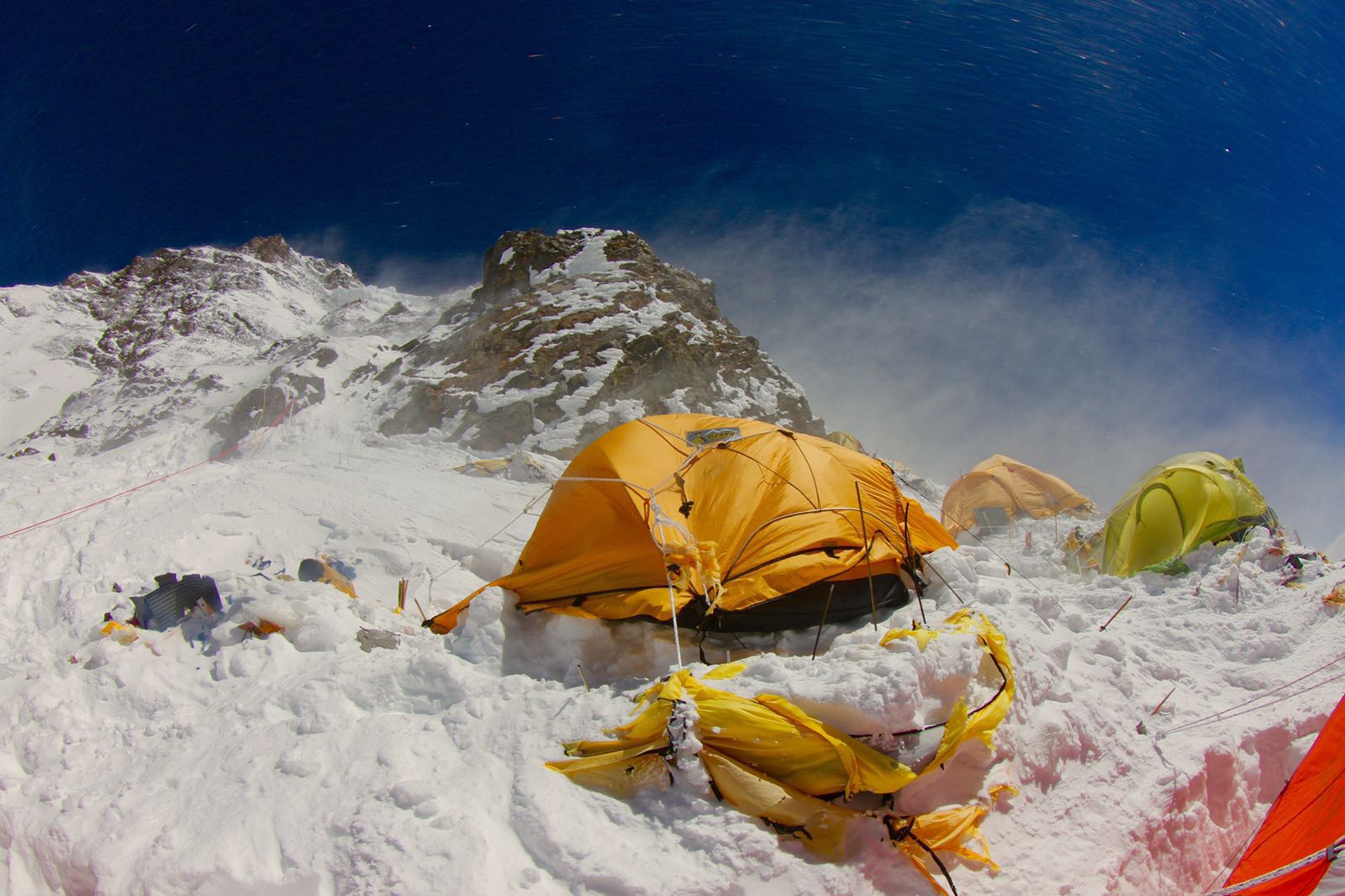 Team completes first K2 climbing rotation