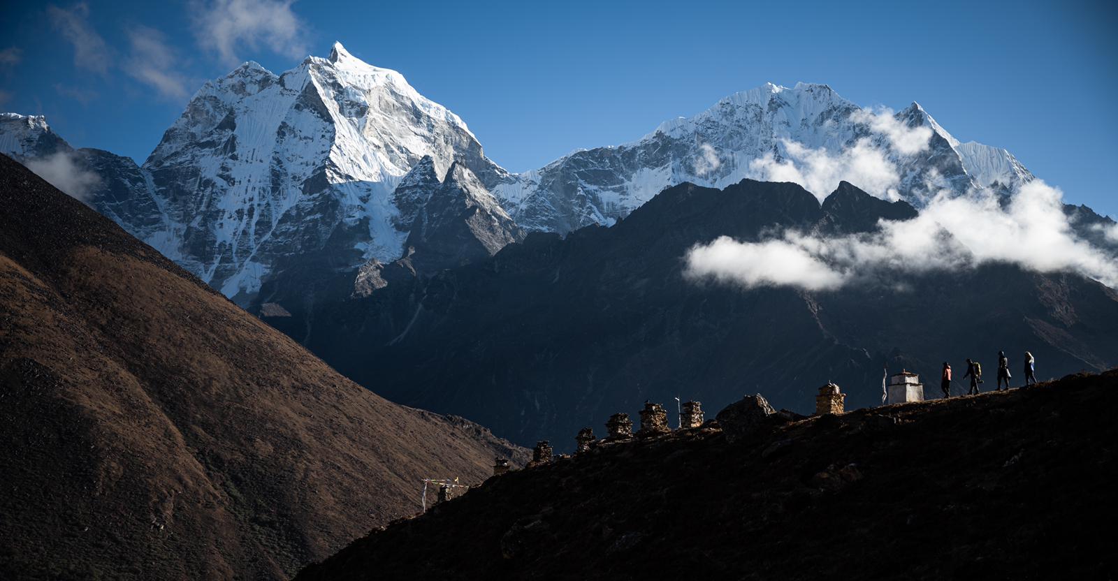 The Trek to Base Camp - Pangboche (4000m) - Madison Mountaineering